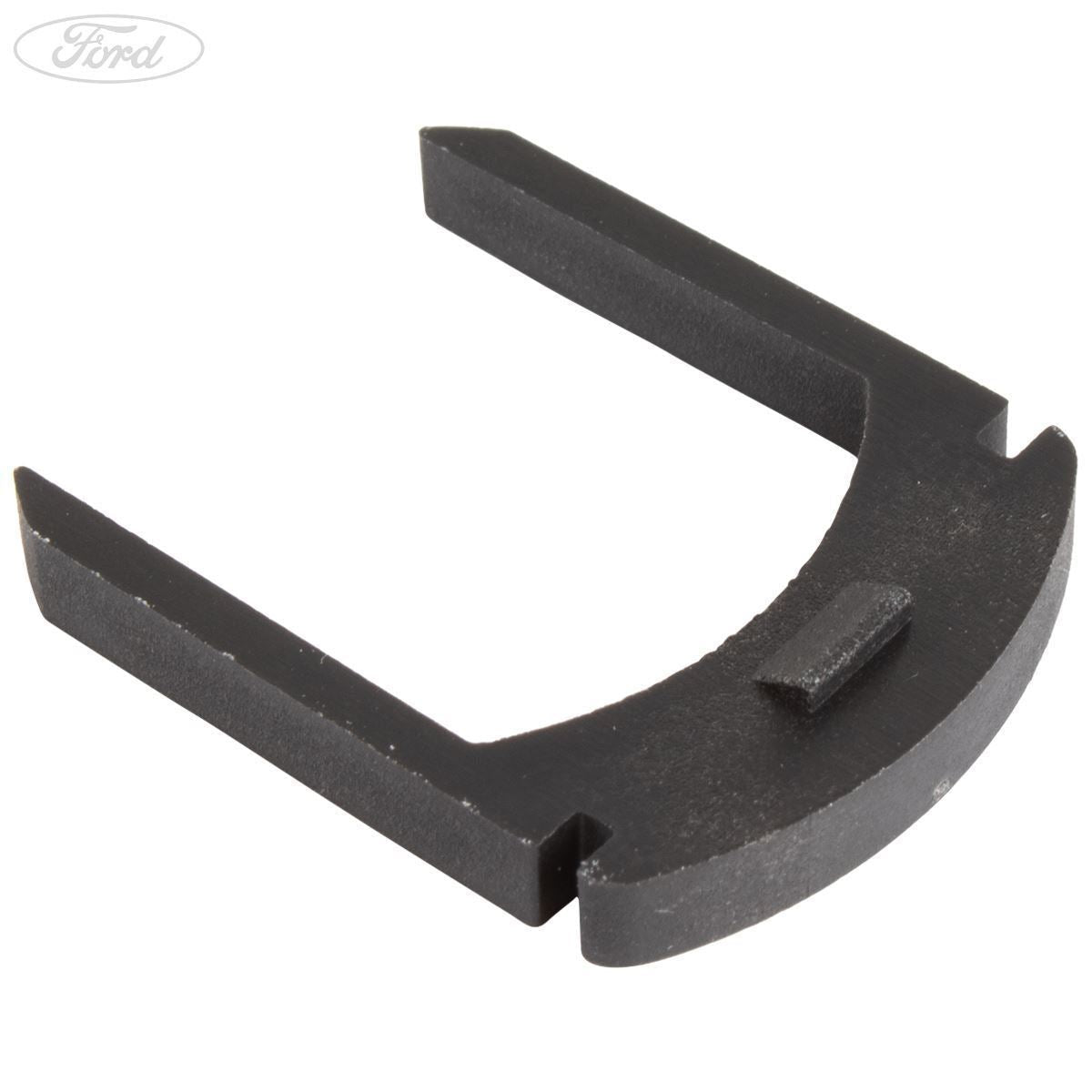 FOCUS C-MAX TOWING BAR RETAINING CLIP BRACKET 11/2015- – Ford Online ...