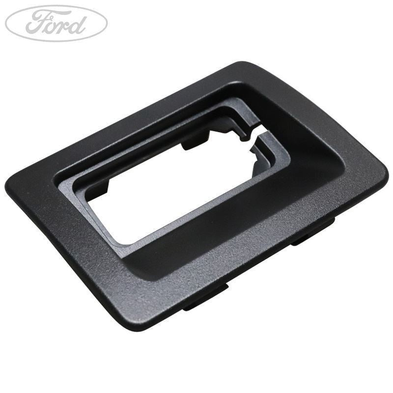 Ford REAR SPOILER KIT - 1922363