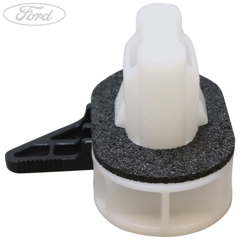 Ford BEZEL RETAINER - 4076409