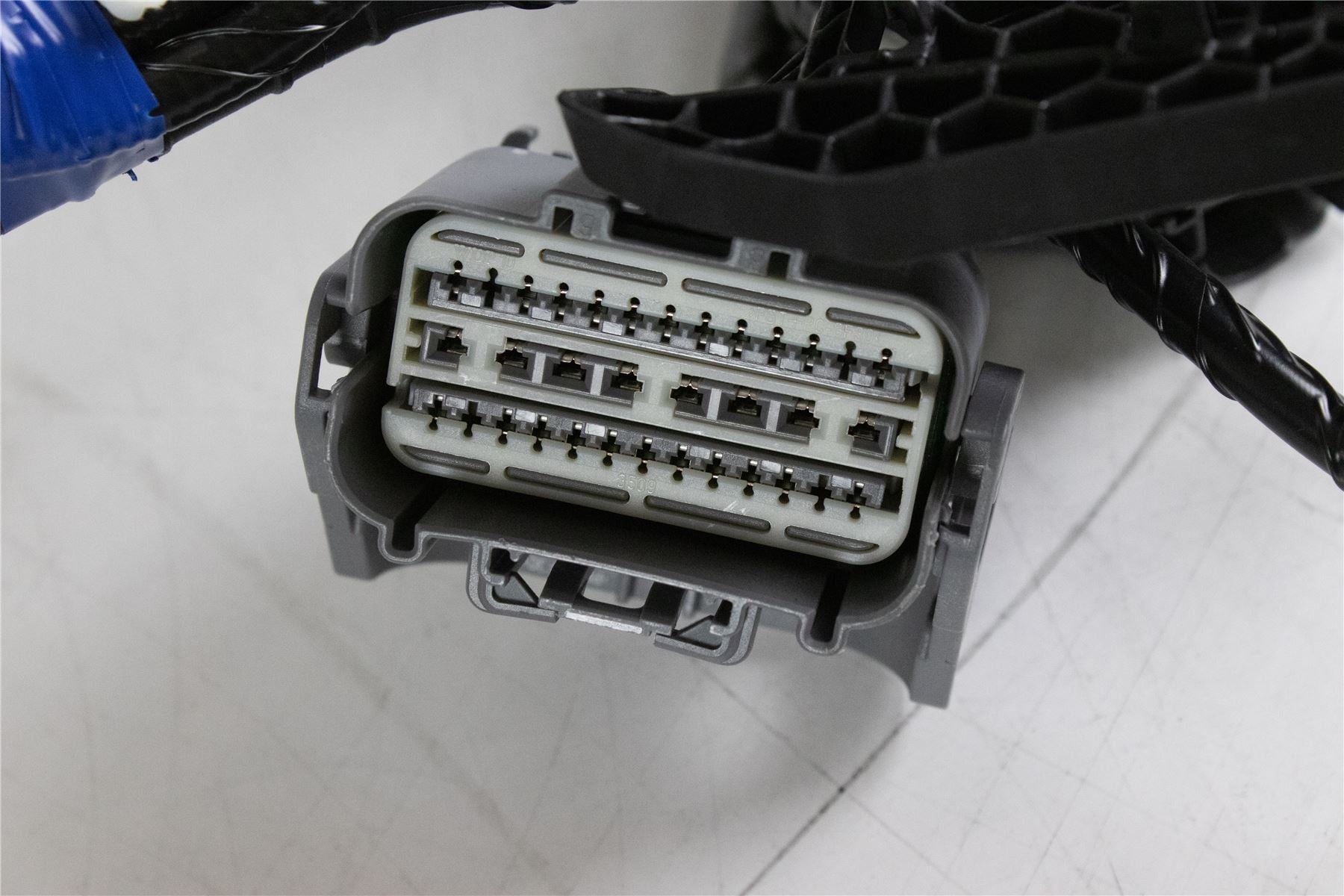 WIRING KIT – Ford Online Shop UK